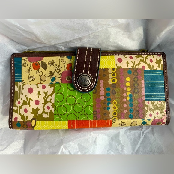 Fossil | Bags | Fossil Leather Billfold Multicolored | Poshmark
